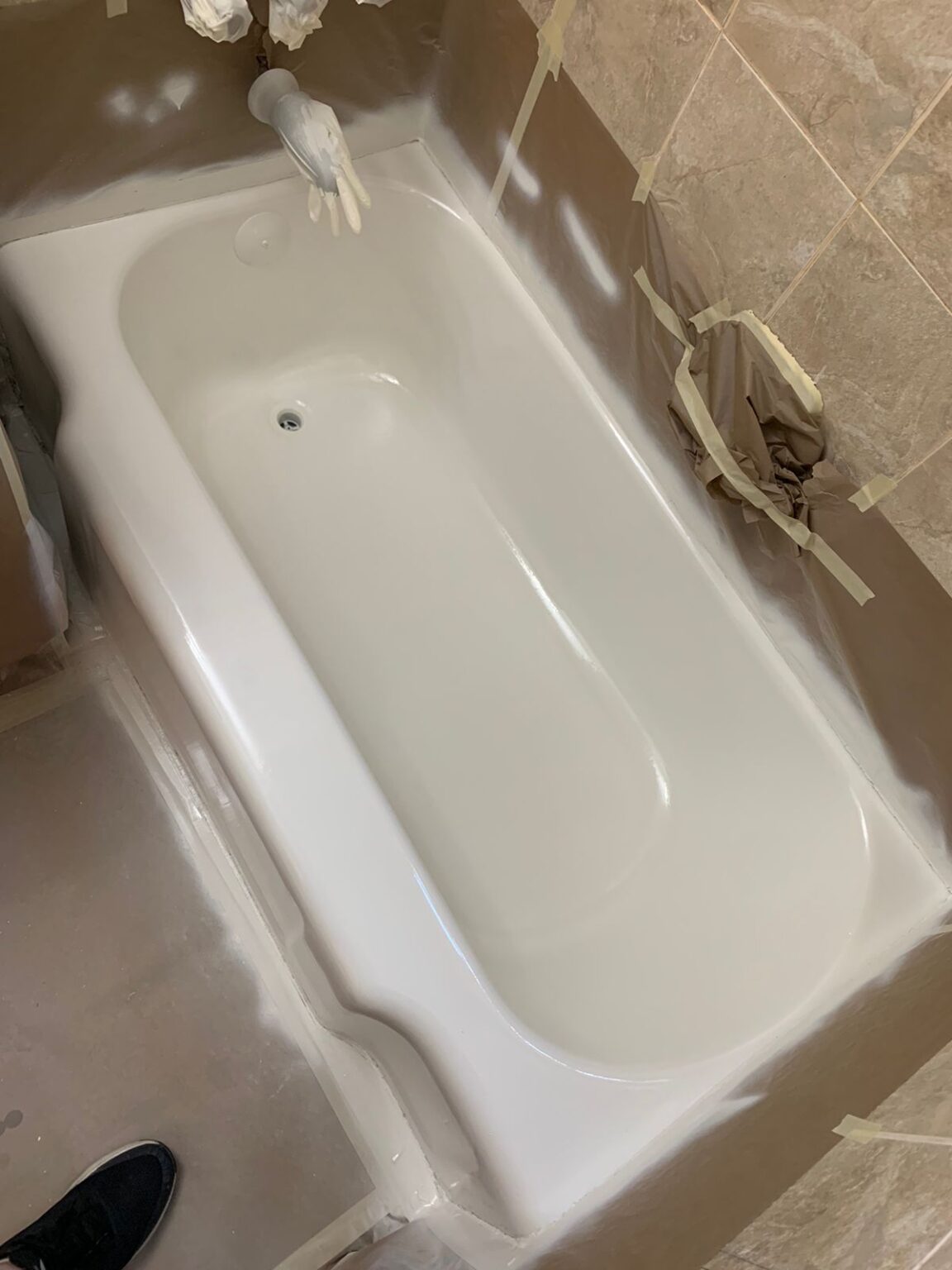 Bathtub Refinishing and Tile reglazing nyc
